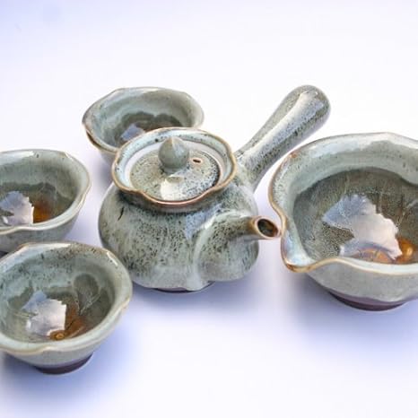 Amazon.com | Teaset Korean porcelain Lotus Leaves shape 3 Cup gift set ...