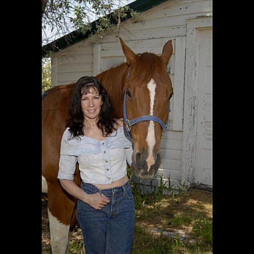 Giddy Up Pony - Single de Mary Lu Loney en Amazon Music - Amazon.es