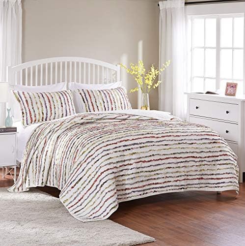 Amazon.com: Greenland Home - GL-1104YK Bella Ruffled Quilt Set, 3-Piece ...