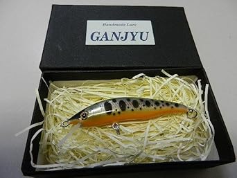 Amazon.co.jp: GANJYU Sinking Handmade Lure Minnow Eiichi Sawaguchi 2.2 inches (5.5 cm) : Home ...