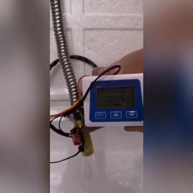 Watch Water Flow Totalizer and Flow Rate Meter on Amazon Live