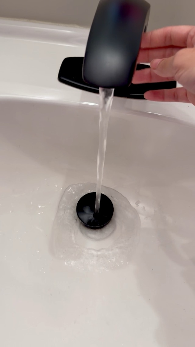 Watch Fantastic Motion Sensor Faucet! 4years now and still work! on ...