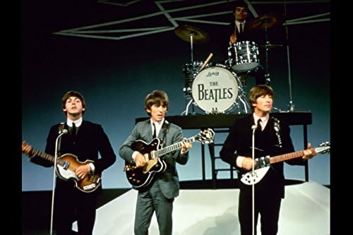 The Fab Four John Paul Ringo & George se presentan en el escenario de ...