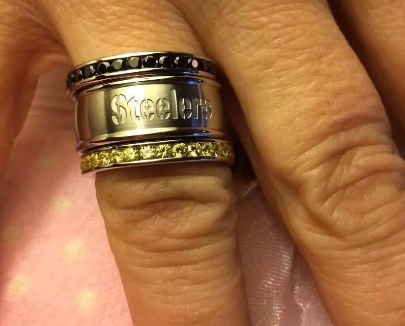 Amazon.com : Pittsburgh Steelers Logo Crystal Stacked Ring Set (Size 8 ...