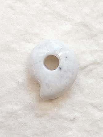 Amazon.co.jp: Kuniishi Itoigawa Jade White/Magatama Nino-shaped with ...