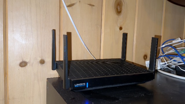Watch The signal is strong with this one! Linksys MR7500 review on ...