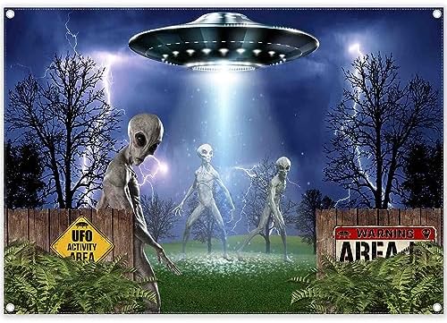 Amazon.com : Funnytree UFO Alien Backdrop Spaceship Halloween Birthday ...