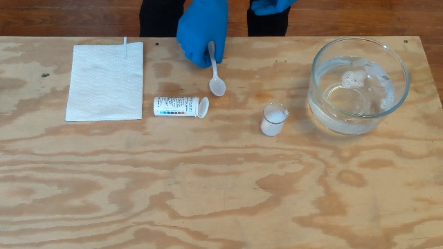 Watch How to Use Bartovation Active Chlorine/Bleach Test Strips on ...