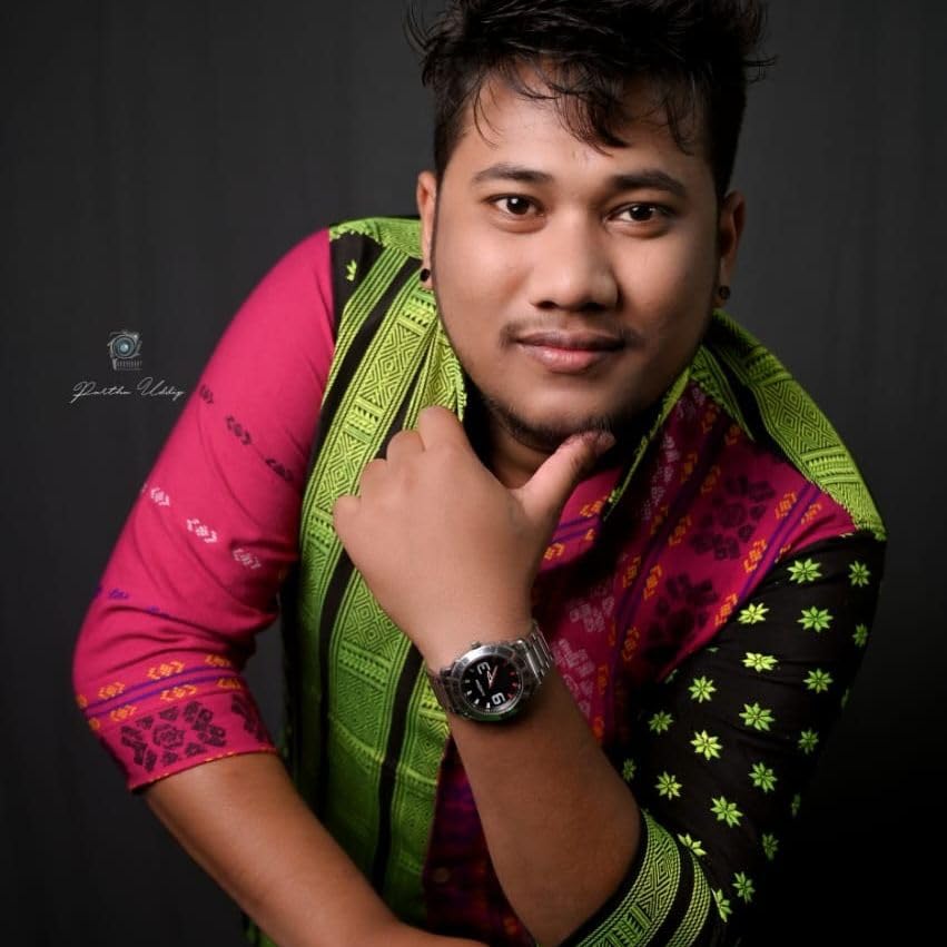 Soklongre Prothare song by Zubeen Garg from Soklongre Prothare on ...