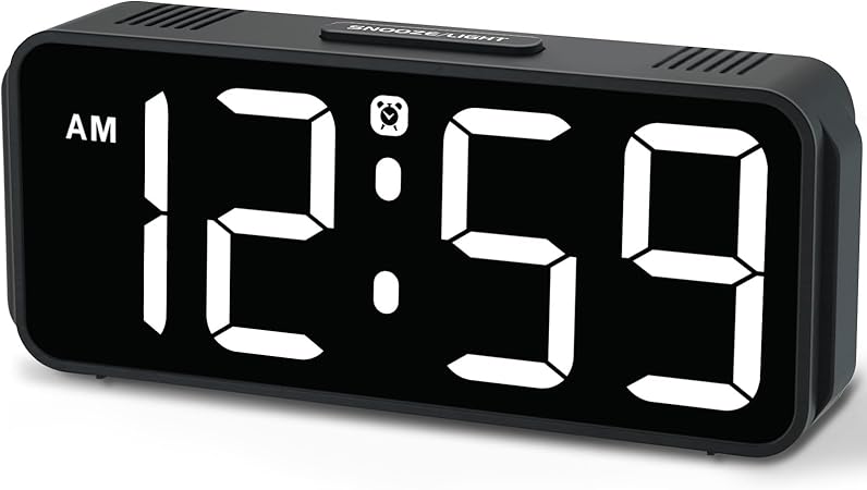 Amazon.com: Peakeep Small Digital Alarm Clock Plug in for Bedrooms ...