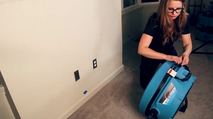 Watch Dri-Eaz Stealth AV3000 24” High Velocity Axial Fan ﹙F568﹚, 2600 ...