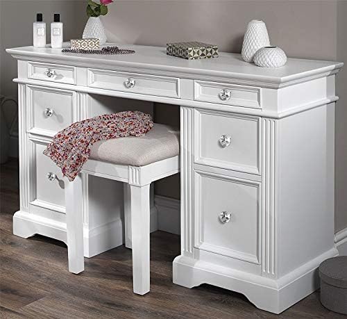 Gainsborough White Dressing table. Very solid dressing table with 7 ...