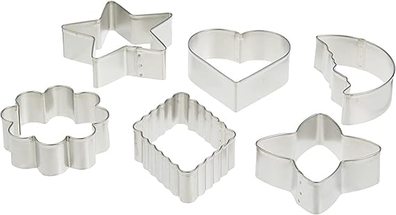 Amazon.com: Wilton Metal Cookie Cutters - Classic Shapes: Home & Kitchen