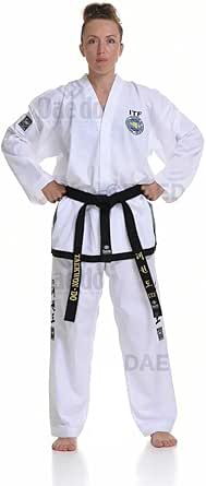 Amazon.com: Daedo ITF Taekwondo Uniform – Unisex Ultra-Light 80/20 Poly-Cotton Dobok – Official ...