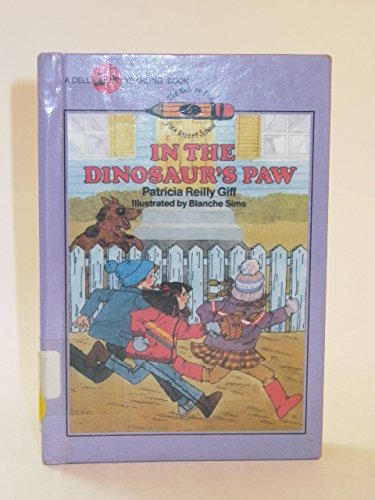 In the Dinosaur's Paw: Giff, Patricia Reilly: 9780606033633: Amazon.com ...