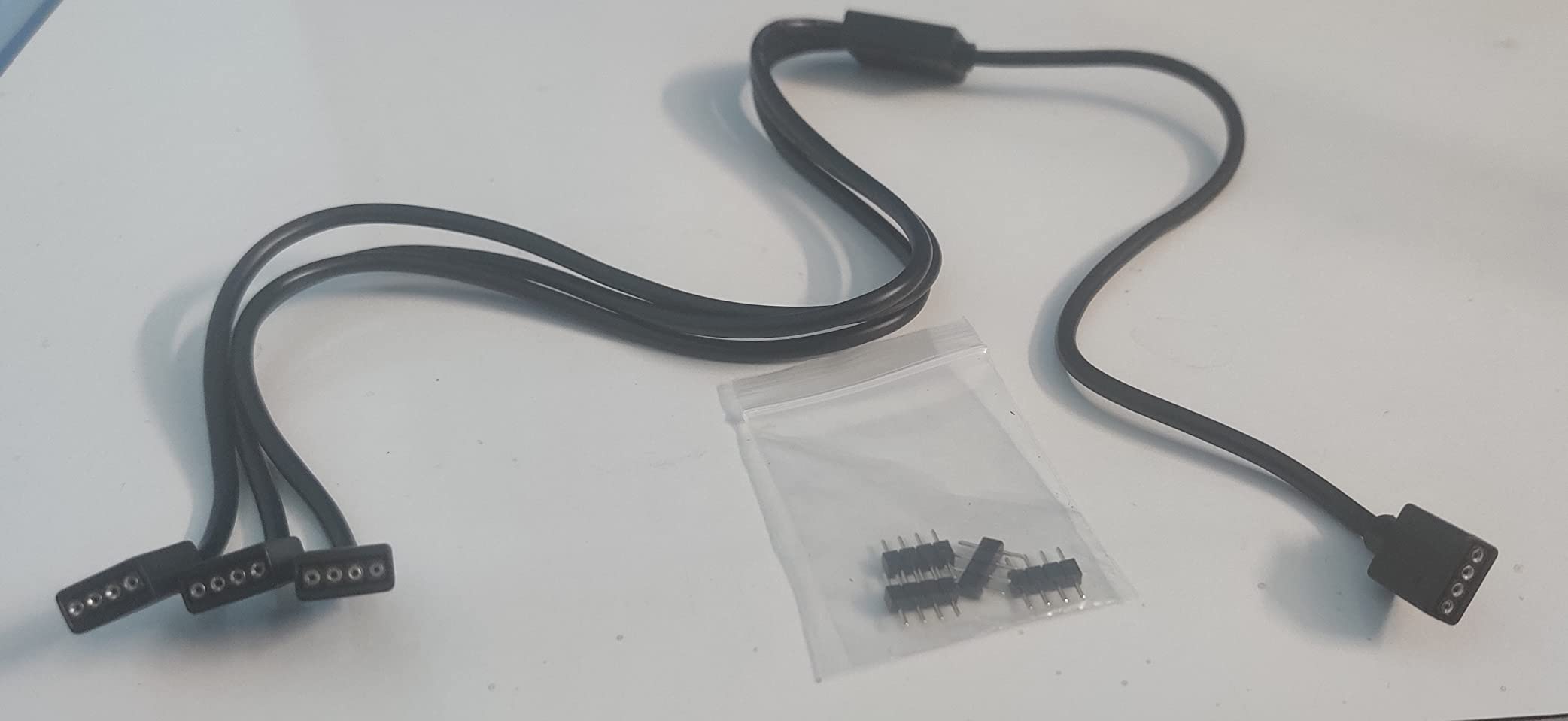 Cooler Master 1-to-3 RGB Splitter Cable for LED Strips, RGB Case Fans ...
