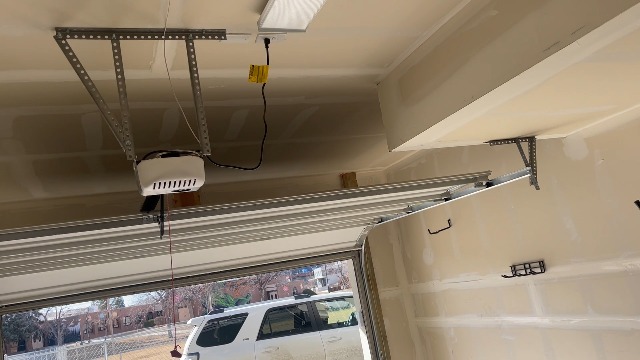 Watch Genie Garage Door Opener System on Amazon Live