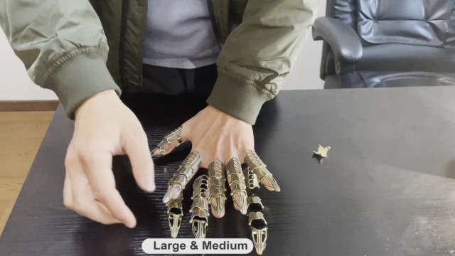 Watch Resizable Full Finger Ring Claws Gothic Metal Finger Armor on ...