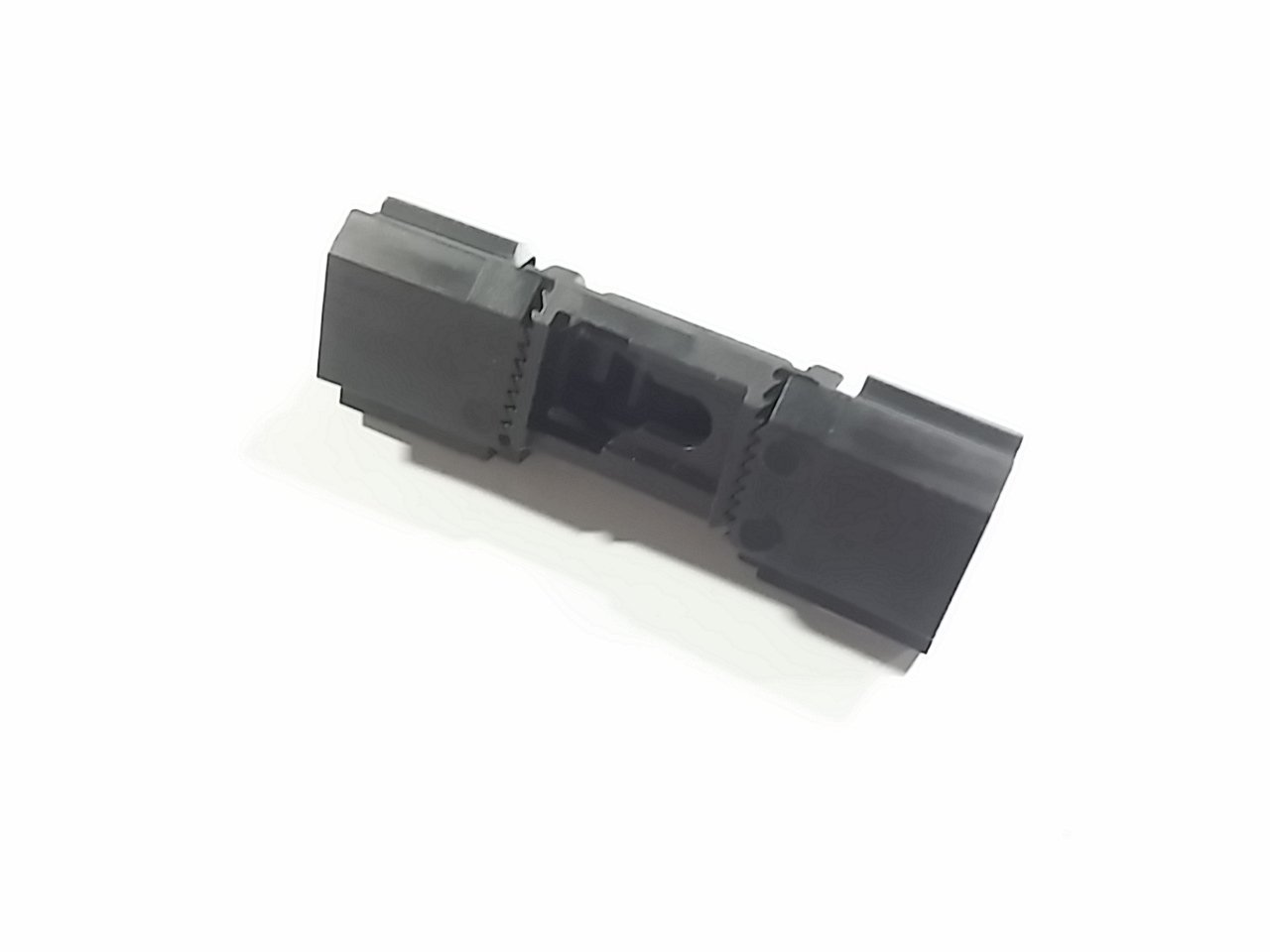 Amazon.com: Volvo Genuine 8622906, Roof Moulding Clip : Automotive