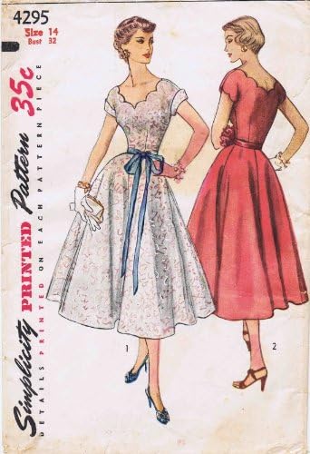 Amazon.com: Simplicity 4295 Vintage Sewing Pattern Scalloped V-Neck ...