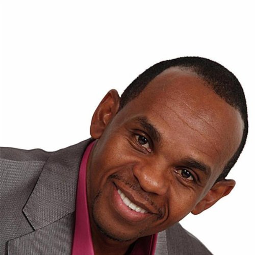 Amazon MusicでMichael FiggersのNever Walk Aloneを再生する