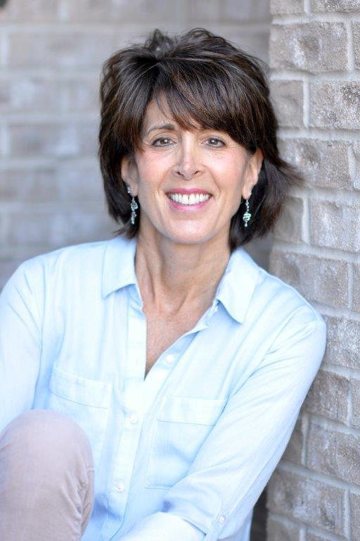 Amazon.com: Lisa Cavallaro: books, biography, latest update