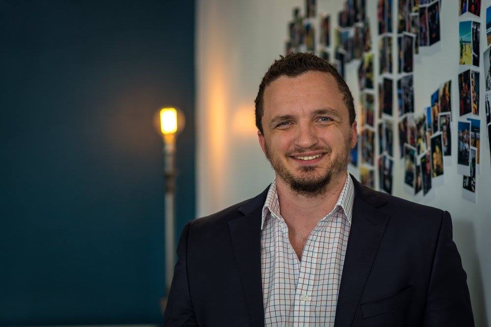 Amazon.com: Mike Saunders: books, biography, latest update