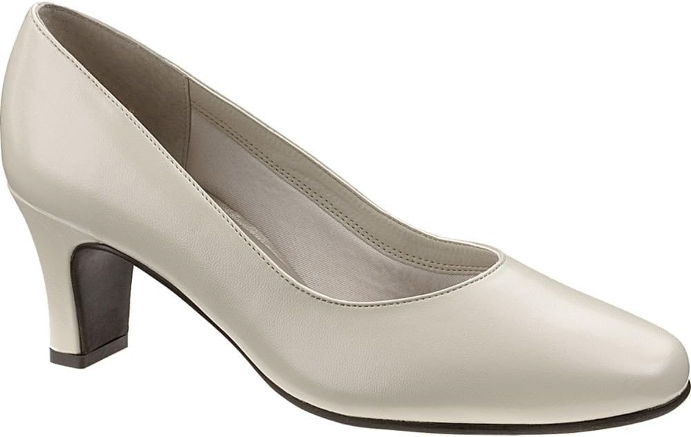 Amazon.com | Soft Style Women's Karavan II Pump Shoes White 9 W | Pumps