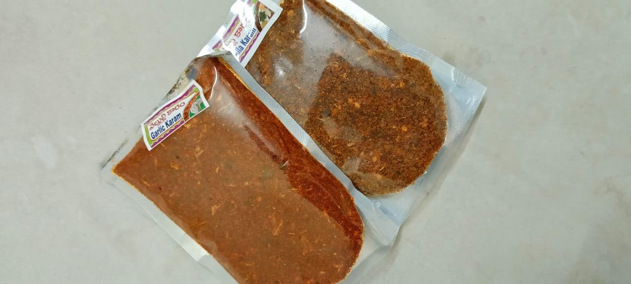 VEDANK Special Nalla Karam Podi and Vellulli Karam Podi Instant Ready ...