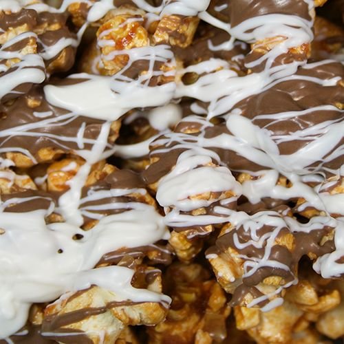 Amazon.com: Maw N Paw - Zebra Caramel Chocolate Kettle Corn