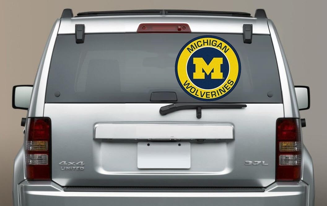 Snapklik.com : Michigan Wolverine Sticker