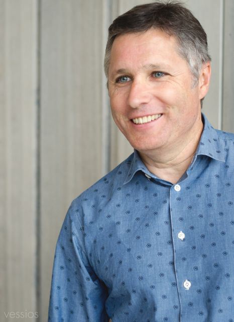 Amazon.com: Phil Dwyer: books, biography, latest update