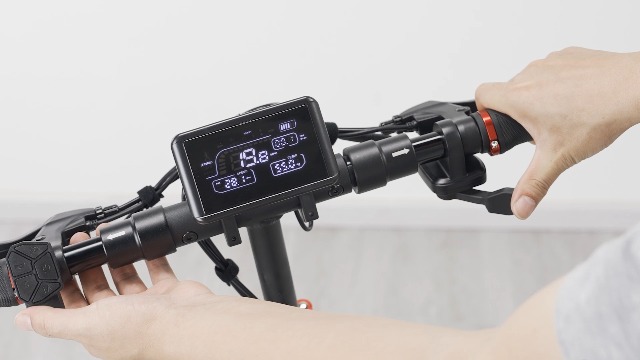 Watch How to install iX3 E-Scooter? on Amazon Live