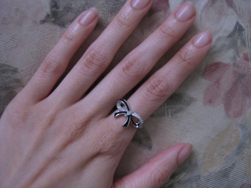 Amazon.com: Amazon Essentials Sterling Silver Black Enamel Bow Diamond ...