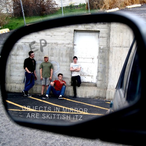 Amazon MusicでSkittish ItzのObjects in Mirror Are Skittish Itzを再生する