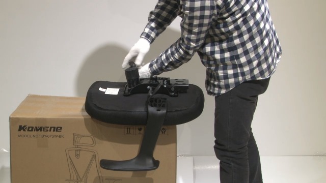 Watch How to disassemble the chair, if you need to return it on Amazon Live