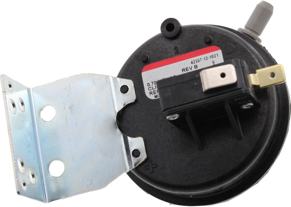 Amazon.com: Goodman 0130F00504 Air Pressure Switch (.60" WC) : Tools ...