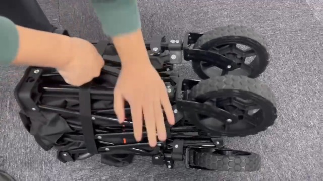 Watch How to Fold the Navatiee Wagon S2 on Amazon Live