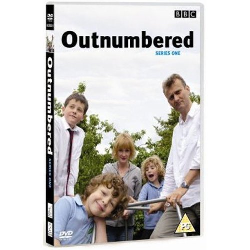 Amazon.com: Outnumbered: Series 1 [Regions 2 & 4] : Claire Skinner ...