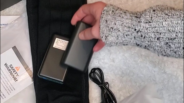 Watch Real review on the Rechargeable Heated Socks on Amazon Live