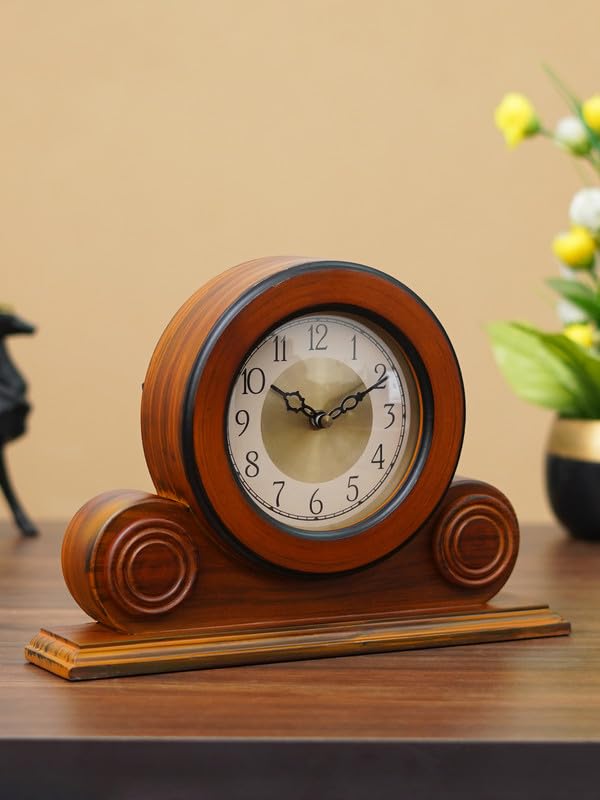 CHRONIKLE Beautiful Brown Color Wooden English Numbers Round Golden ...