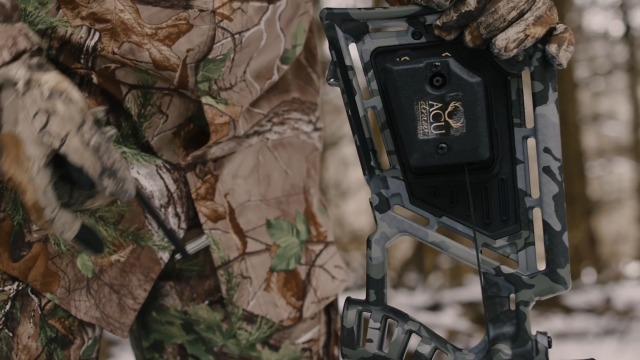 Watch TenPoint | Commander M1 on Amazon Live