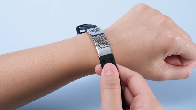 Watch Theluckytag Medical Bracelets with QR Code for Men Women on ...