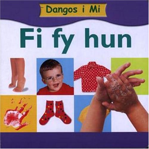 Buy Cyfres Dangos i Mi: Fi fy Hun Book Online at Low Prices in India ...
