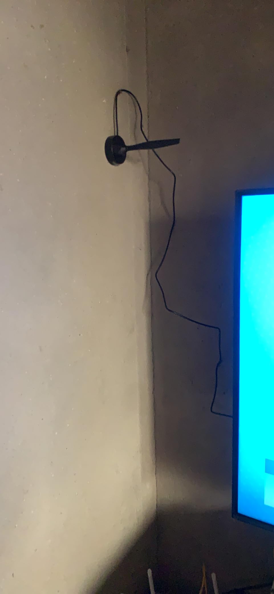 INTELBRAS Antena Interna de TV UHF/HDTV AI 1015 Preto | Amazon.com.br