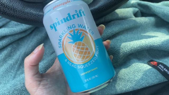 Snapklik.com : Spindrift Sparkling Water, Raspberry Lime Flavored, Made