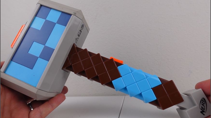 Watch Nerf Minecraft Hammer Review on Amazon Live