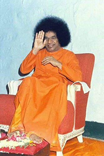 SAMRIDDHI Vinyl Gloss Laminated Lord Satya Sai Poster (Multicolour ...