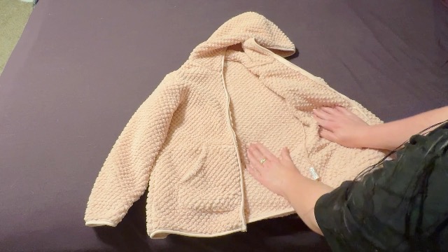 Watch Super Soft Fleece Jacket | Like Wearing a Hug on Amazon Live