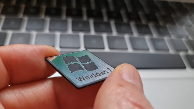 Windows 7 Sticker Logo